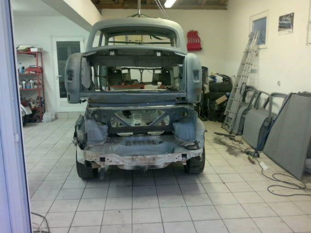 Is this Evo-swapped 1961 Mercedes-Benz the world's most biza - Driven ...