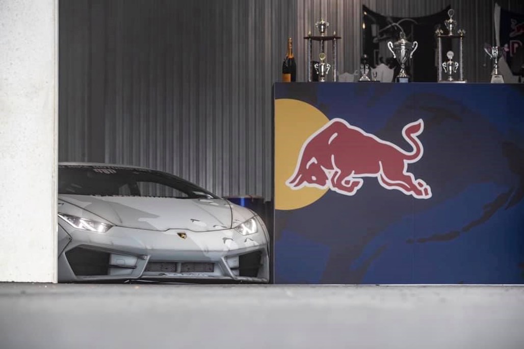 Revealed: meet SLAMBO, Mad Mike's Kiwi-built Lamborghini Hur - Driven ...