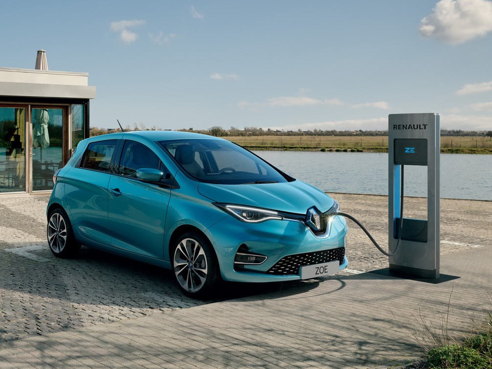 Adorable new electric Renault Zoe revealed, has almost 400km - Driven ...