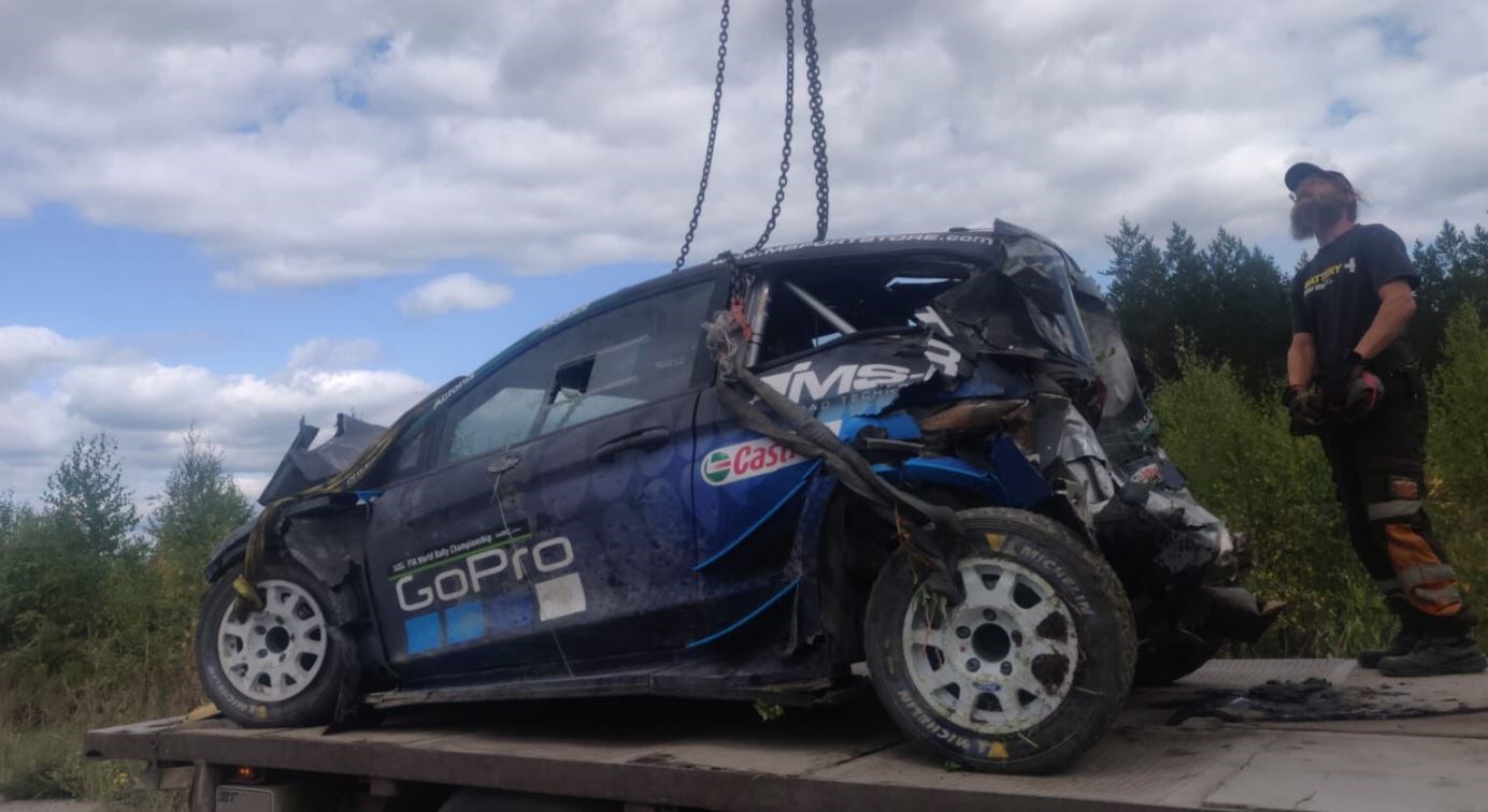 High speed crash in practice rules Hayden Paddon out of Rall - Driven ...