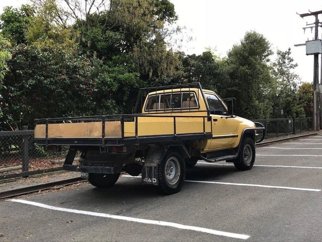 Pristine, vintage Toyota Hilux is the perfect Barry Crump th - Driven ...