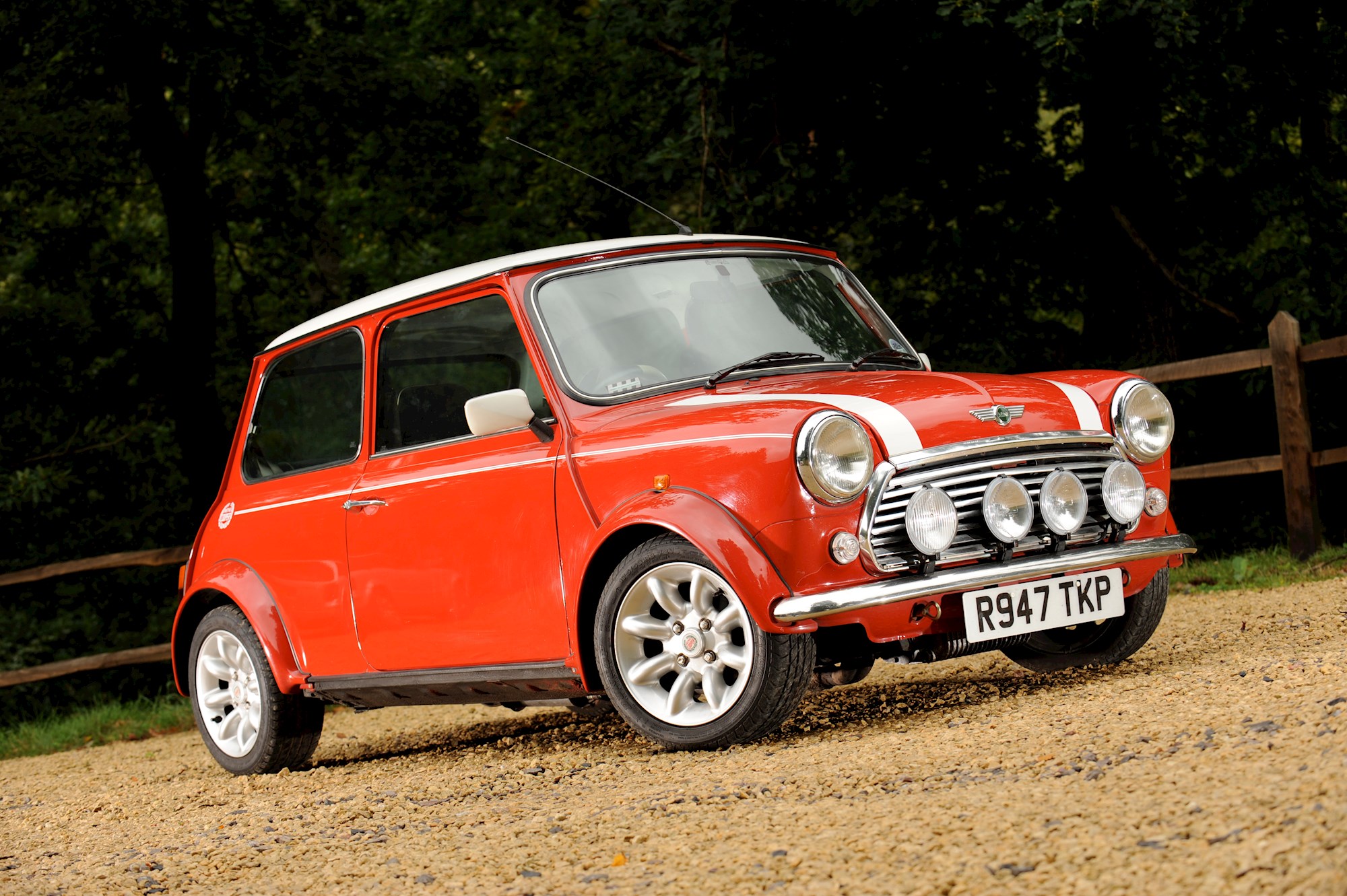 British icon turns 60: why the humble Mini was so groundbrea - Driven ...