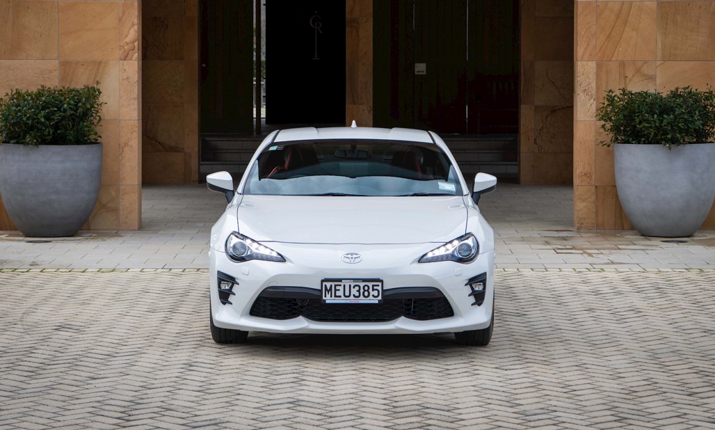 New Toyota GT86 gets performance upgrades, but no power boos - Driven ...