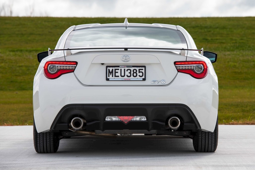 New Toyota GT86 gets performance upgrades, but no power boos - Driven ...