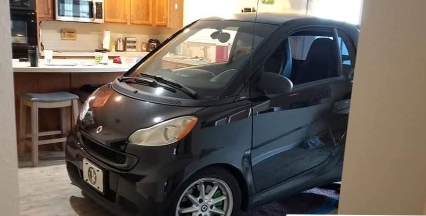 Smart owner moves car into kitchen to protect it from Hurric - Driven ...