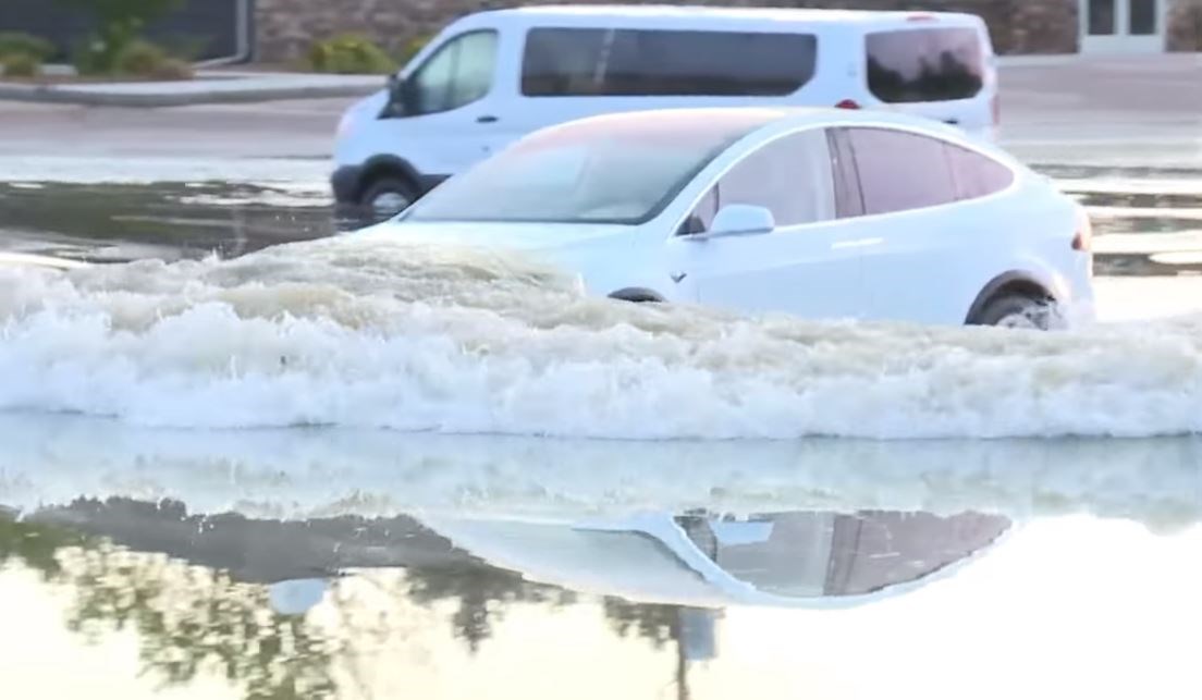 Watch: Tesla Model X drives through flooded street with ease - Driven ...