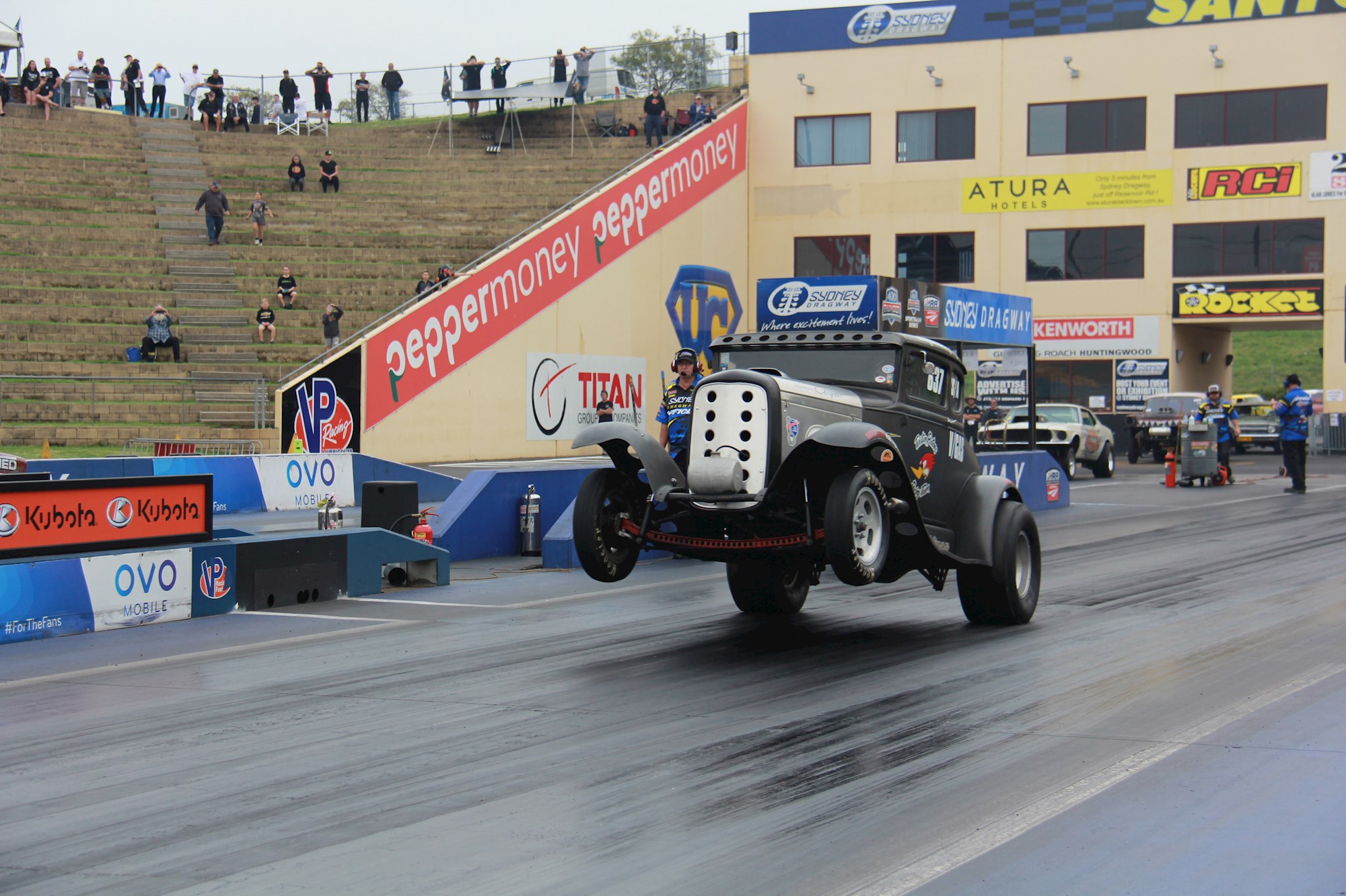 Kiwi racing teams deliver nitro-fuelled thrills at the Sydne - Driven ...