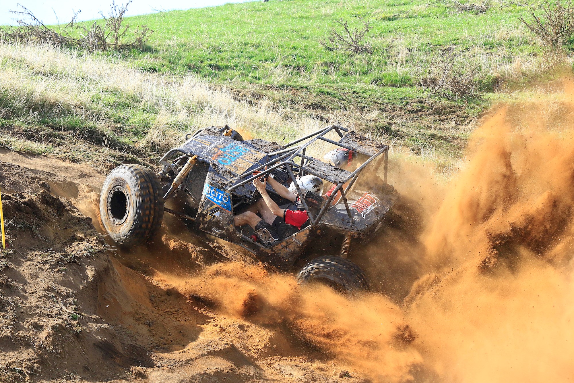 Roaring V8s in mud: Excitement builds for the National 4X4 T - Driven ...