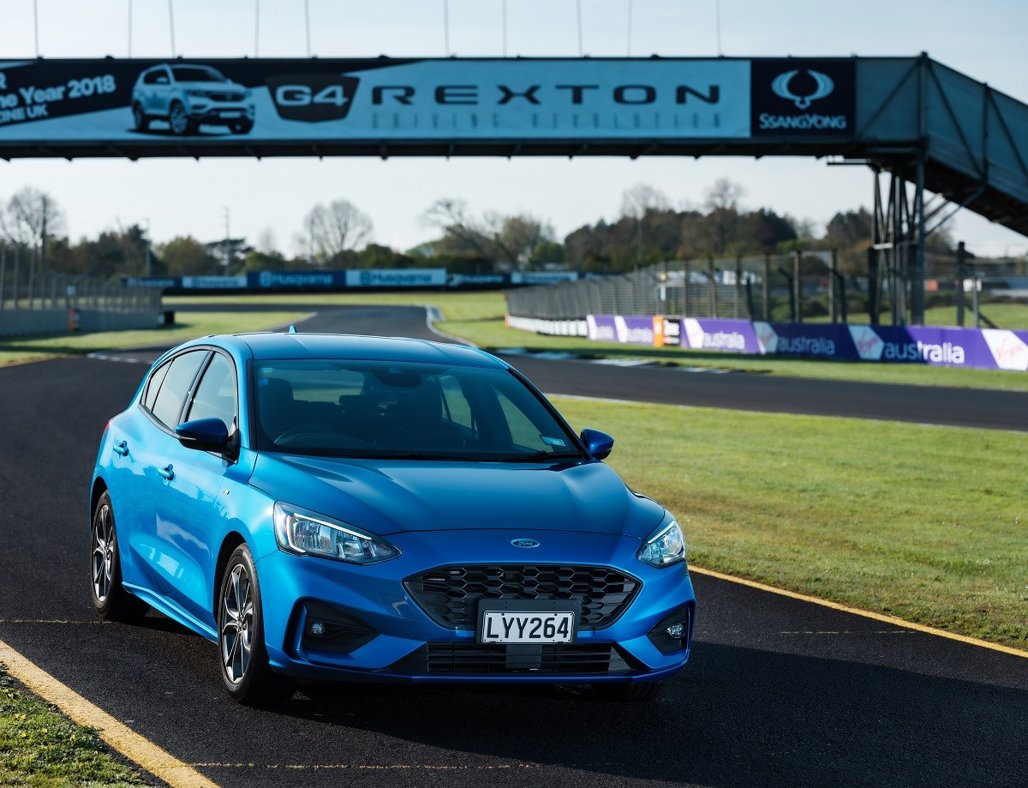 Finding Focus: Ford's versatile hatch, our cheapest Car of t - Driven ...