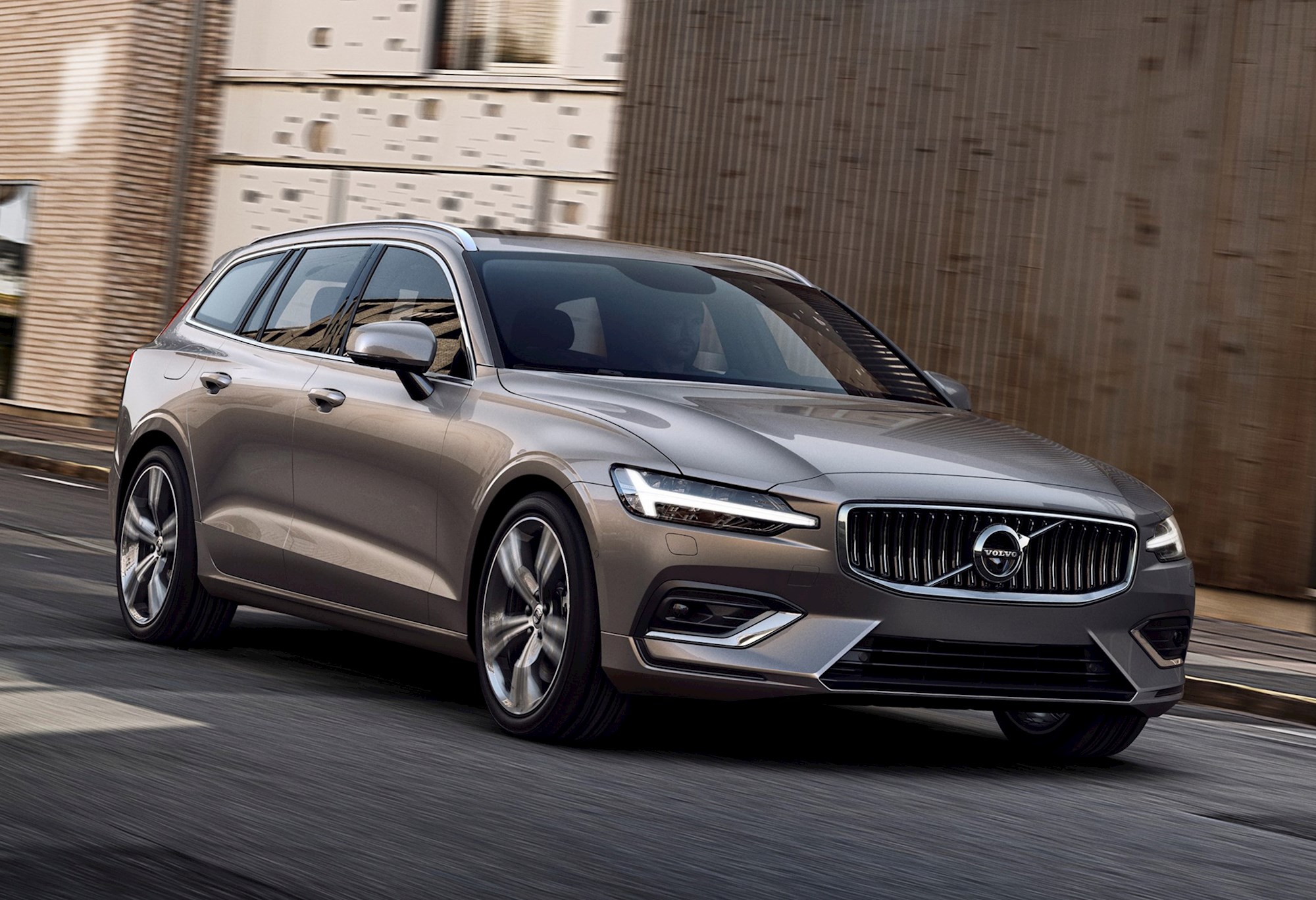 Volvo joins hybrid space race with electrified S60 and V60 - Driven Car ...