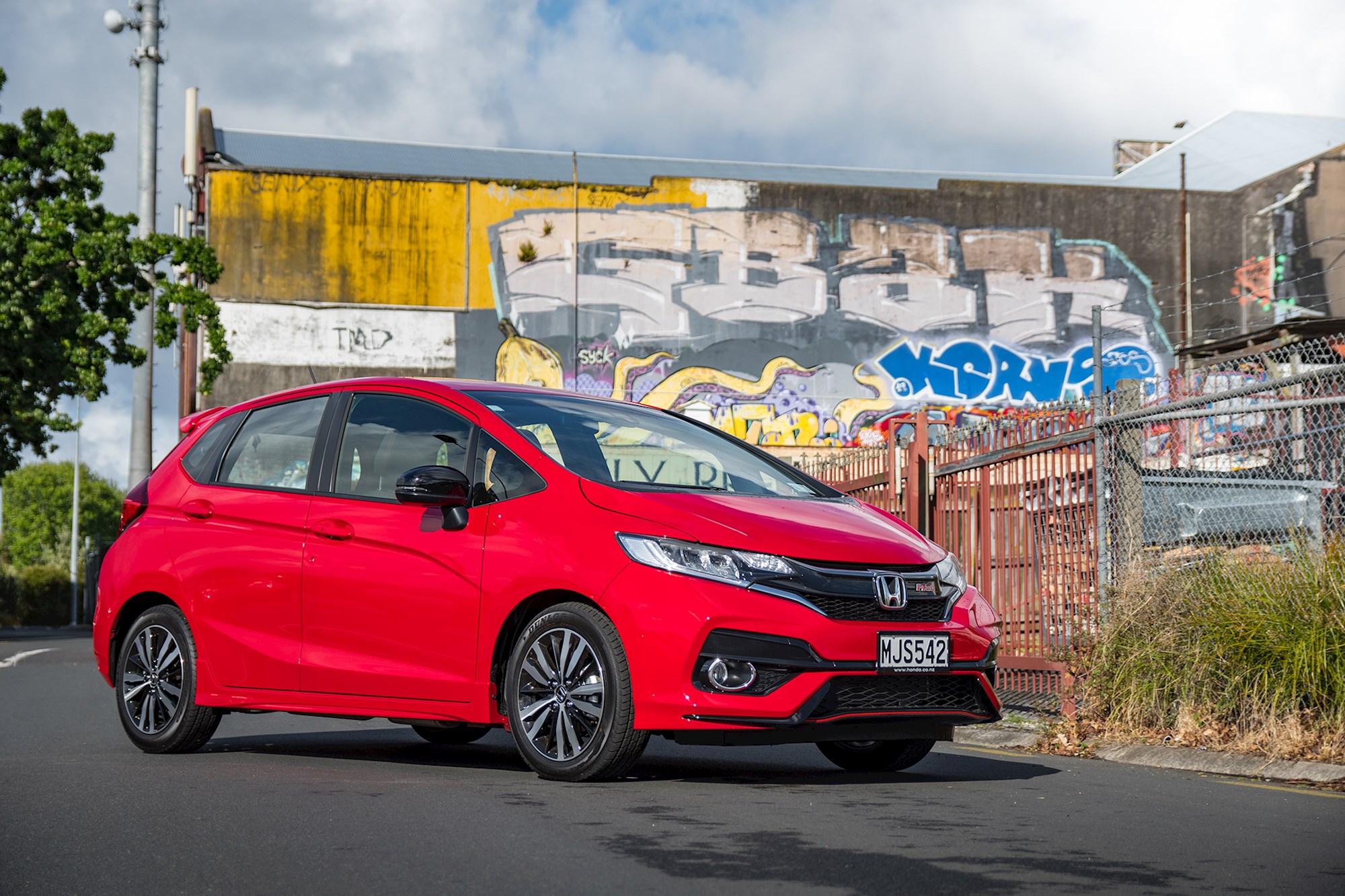 Meet the SUV destroyer: updated Honda Jazz RS road tested - Driven Car ...