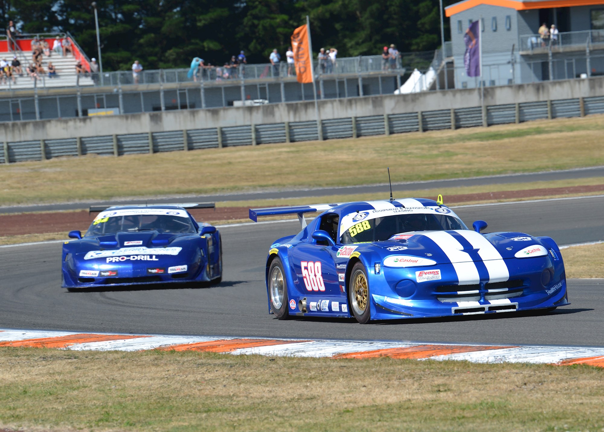 Classic racers take to Taupo for the annual Historic Grand P - Driven ...