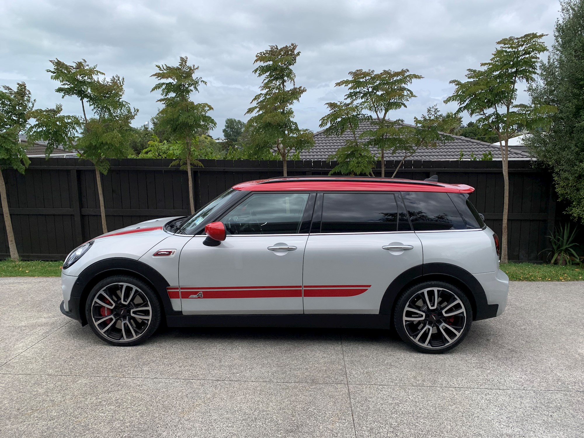 Fastest Mini Clubman requires a change of pants - Driven Car Guide