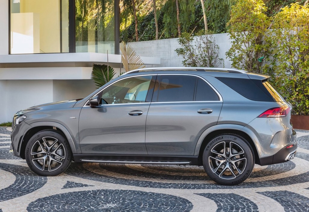 Revealed: Pricing announced for hot Mercedes-AMG GLE perform - Driven ...