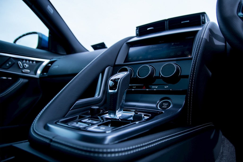 Jaguar F-Type P575 R review: it's all about roar refinement - Driven ...