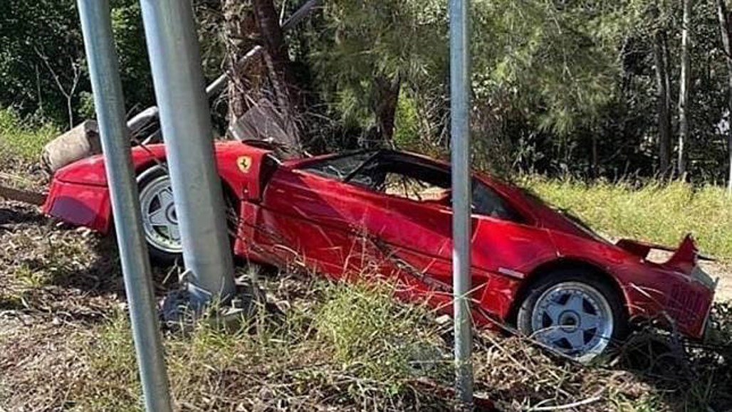 Ultra-rare $2 million Ferrari F40 destroyed in dramatic cras - Driven ...