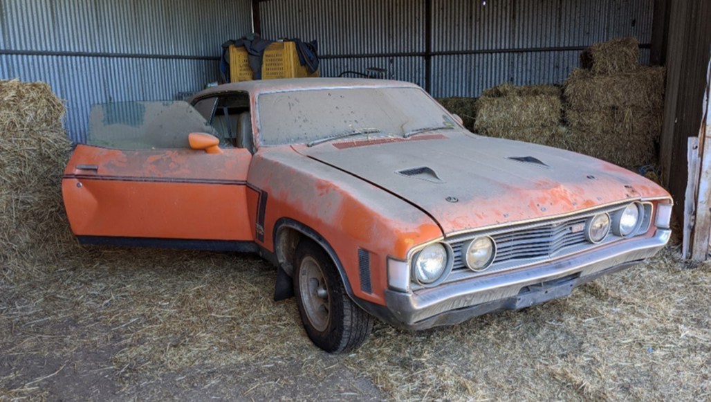 Why this derelict old Ford Falcon managed to fetch $300K at - Driven ...
