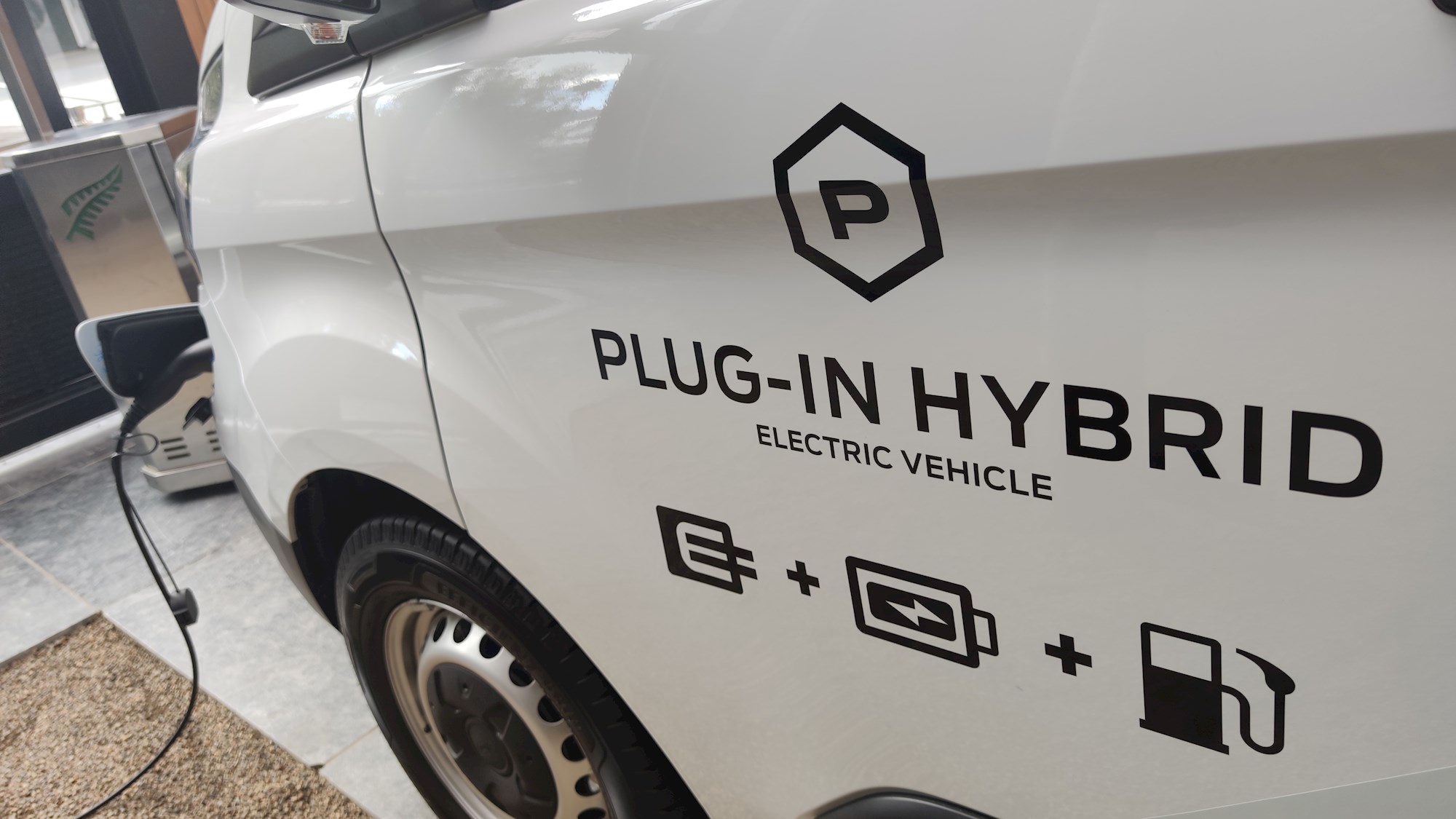 Ford plugs in with Transit and Escape hybrids - Driven Car Guide