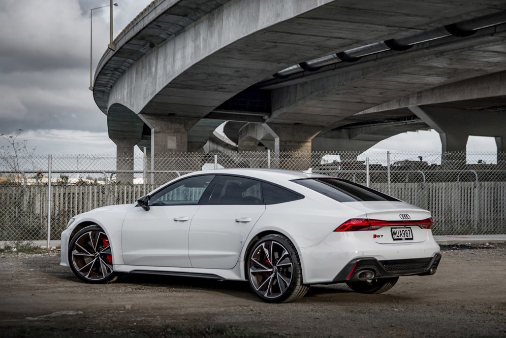 Audi RS7 review: ready, so steady... and then go! - Driven Car Guide