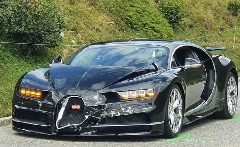 $10 million crash: Bugatti Chiron and Porsche 911 involved i - Driven ...