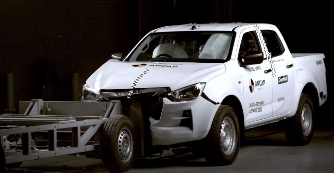 Watch: New Isuzu D-Max revealed as New Zealand's safest ute - Driven ...