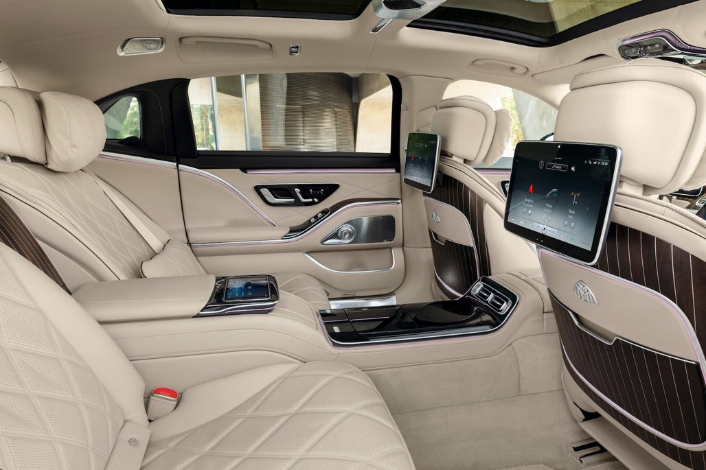 Mercedes-Maybach attempts to redefine luxury with $300K S-Cl - Driven ...