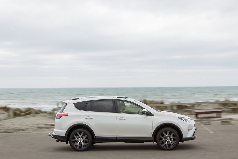 AA Buyer's Guide: Used medium SUVs for less than $25k - Driven Car Guide