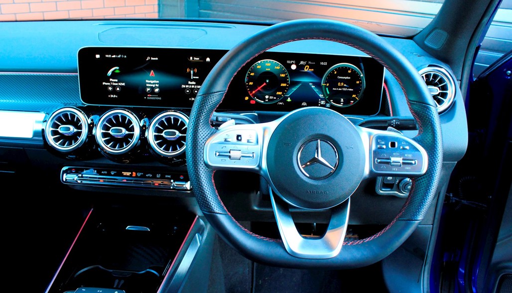 Mercedes-Benz GLB driven: seven seats, and one of 2020's top - Driven ...