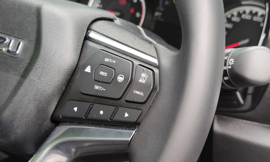 Review: how Isuzu's new ute goes for maximum impact - Driven Car Guide