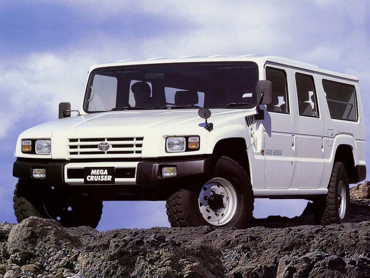 The Good Oil: Cruiser for the wide boys - Driven Car Guide