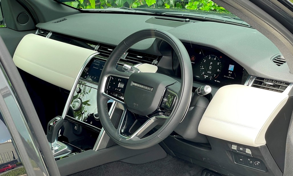 Land Rover Discovery Sport Urban Edition review: a range of - Driven ...