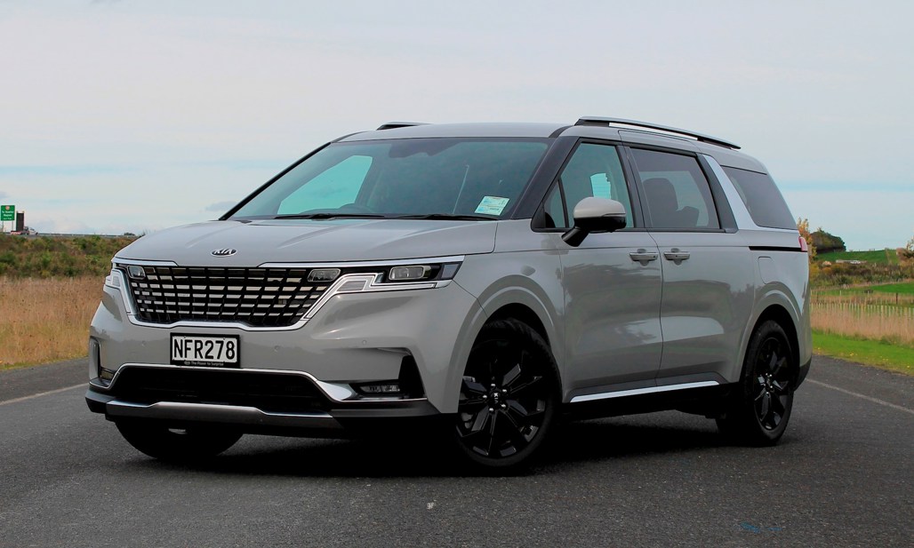 Kia's all-new people mover on test: Carnival atmosphere - Driven Car Guide