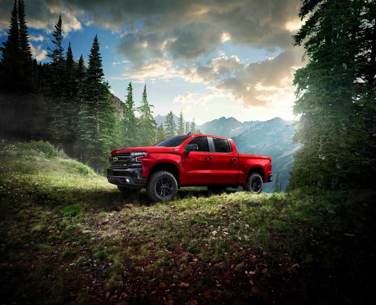 Chevrolet's V8-powered Silverado Trail Boss off-roader just - Driven ...