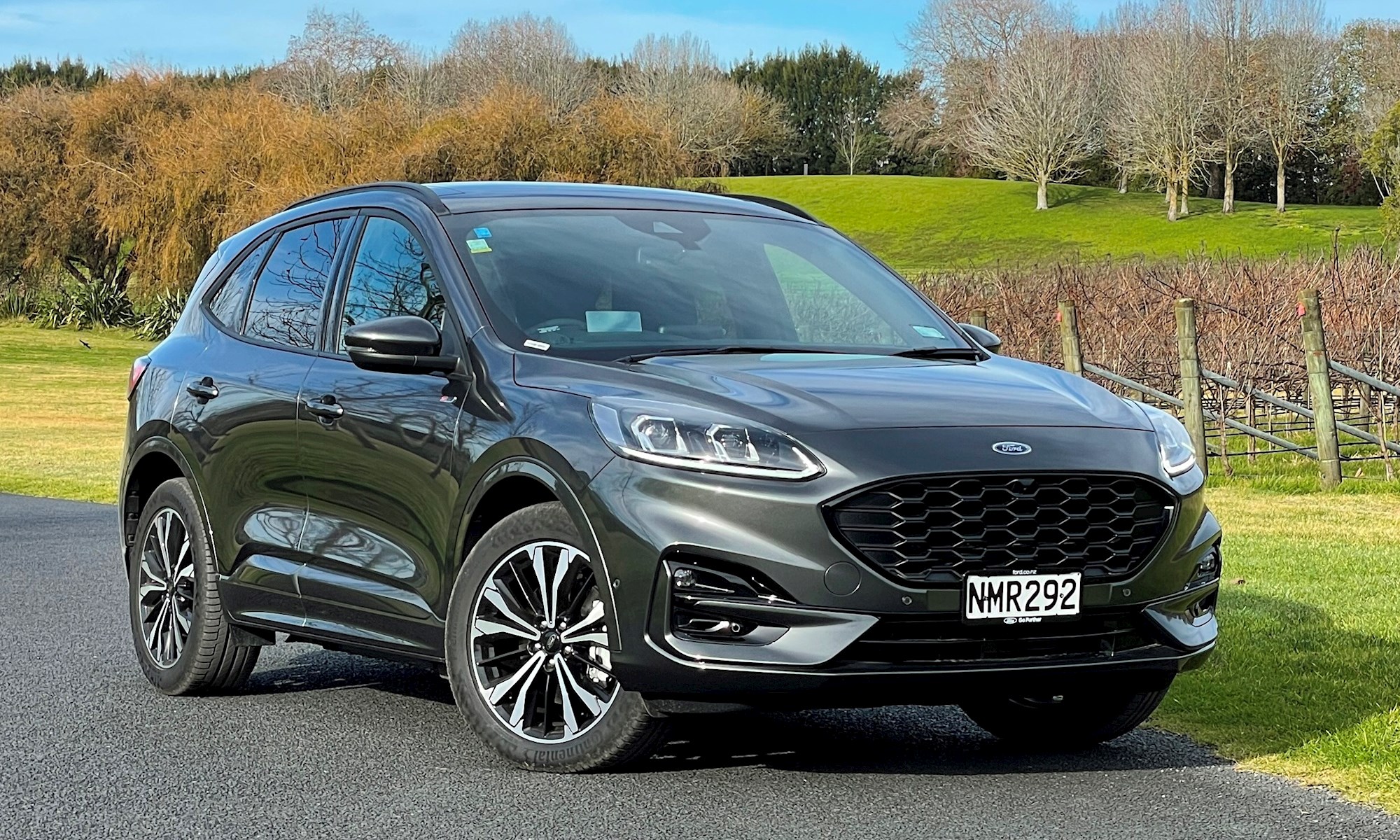 We drive the Ford Escape ST-Line X PHEV: power supply - Driven Car Guide