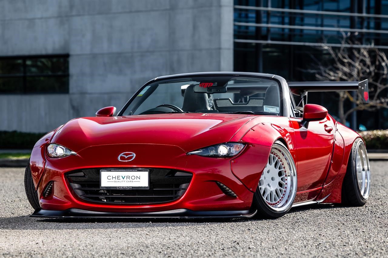 Mad Mike's slammed Mazda MX-5 emerges for sale - Driven Car Guide
