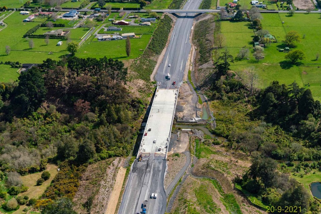Watch: Best video view yet of the Hamilton bypass flyover - Driven Car ...