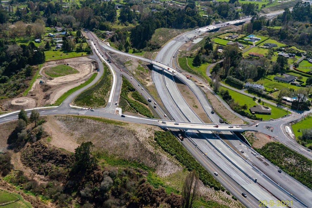 Watch: Best video view yet of the Hamilton bypass flyover - Driven Car ...
