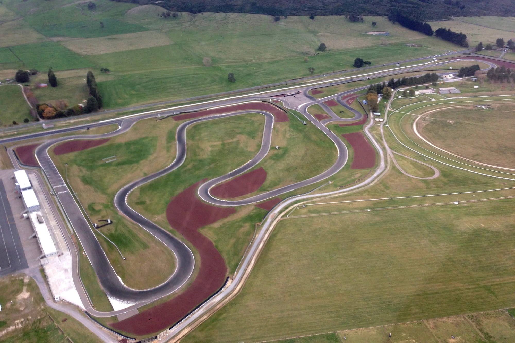 Tony Quinn Successfully Purchases Taupo Motorsport Park Driven Car Guide