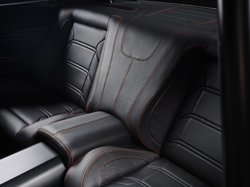 Watch: Kevin Hart's new ride is a 1969 Plymouth Roadrunner r - Driven ...