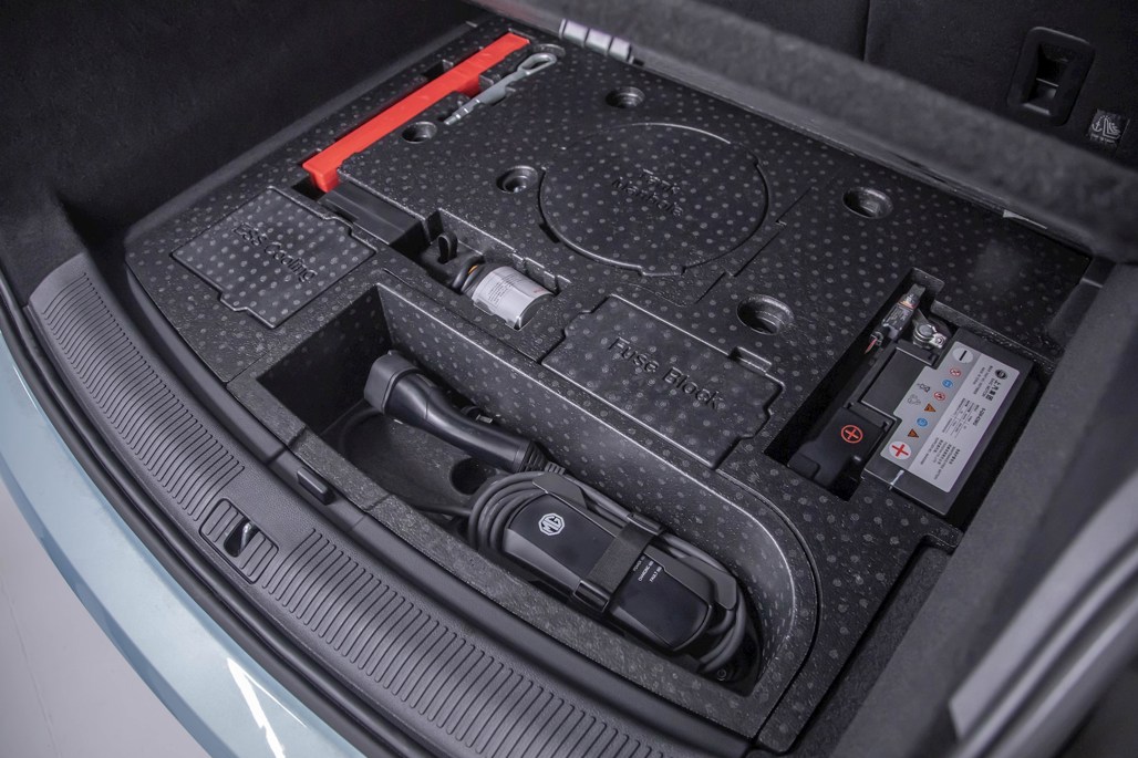 Long term test: Plugging into the MG HS PHEV - Driven Car Guide