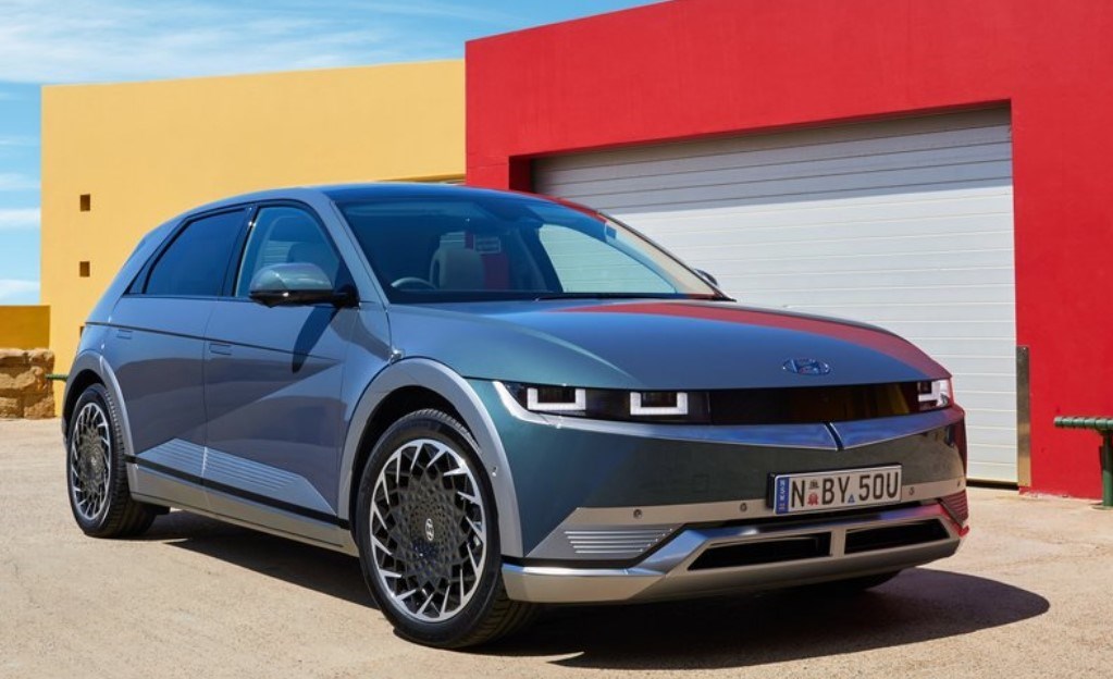 Kia and Hyundai look towards the future of mobility - Driven Car Guide