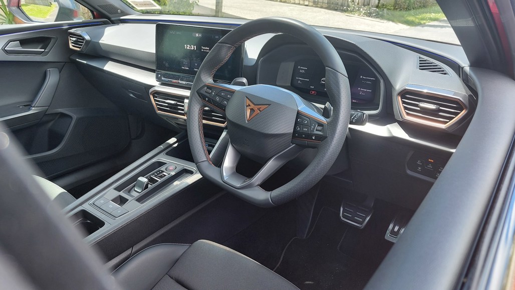 Cupra Leon VZ review: it's a hot hatch hoot - Driven Car Guide