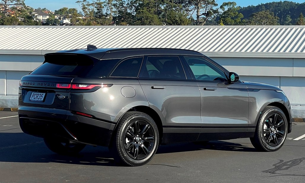 Range Rover Velar P400e R-Dynamic SE review: Range Rover Vel - Driven ...