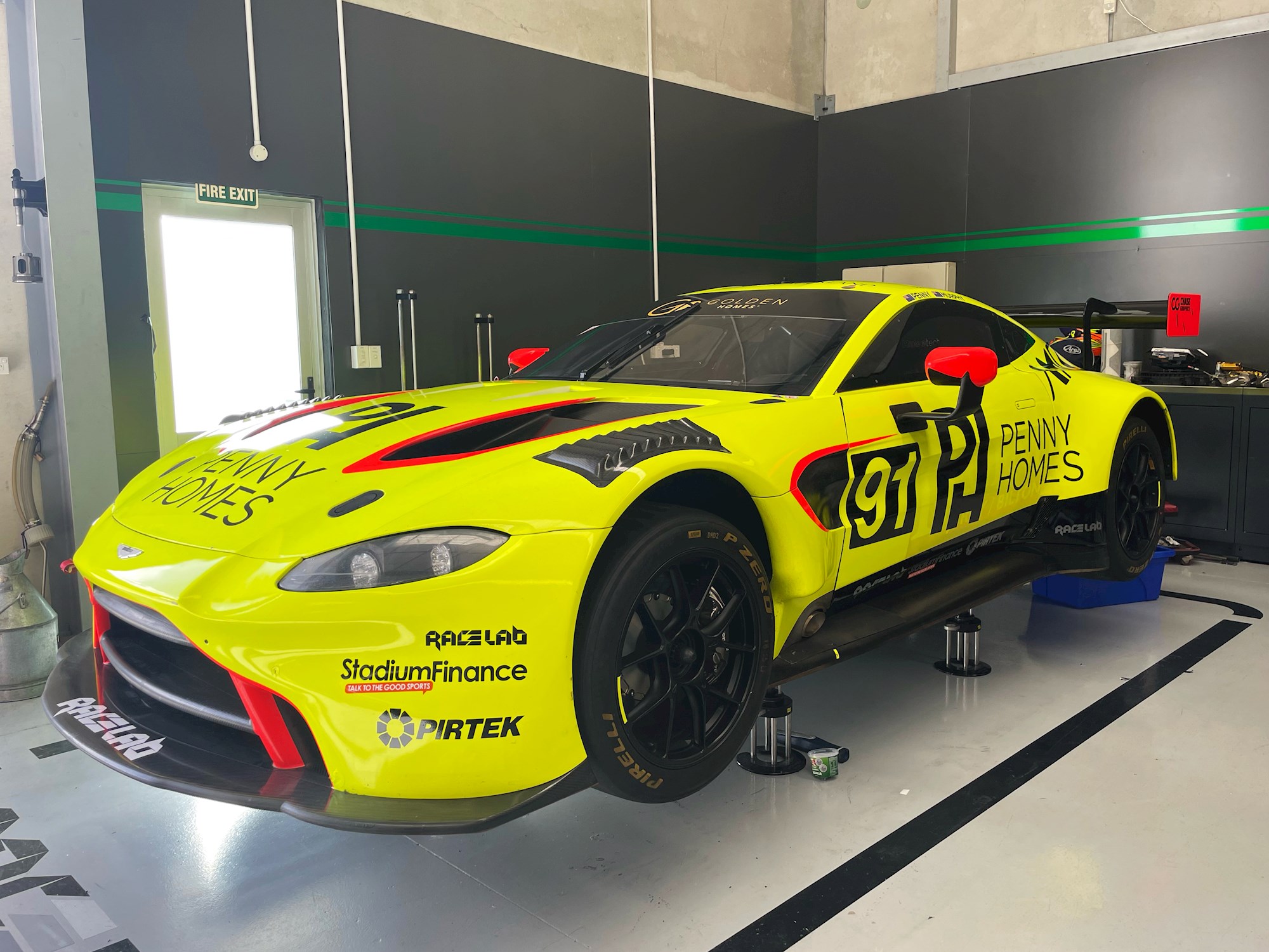 Greg Murphy and son Ronan Murphy to race against each other - Driven ...