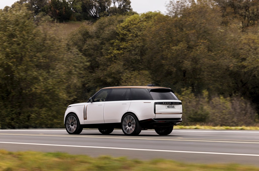 Fifth-generation Range Rover review: classically modernised - Driven ...