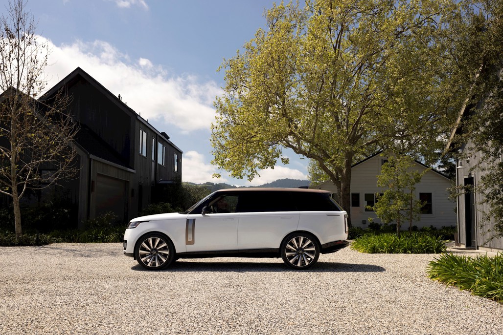 Fifth-generation Range Rover review: classically modernised - Driven ...