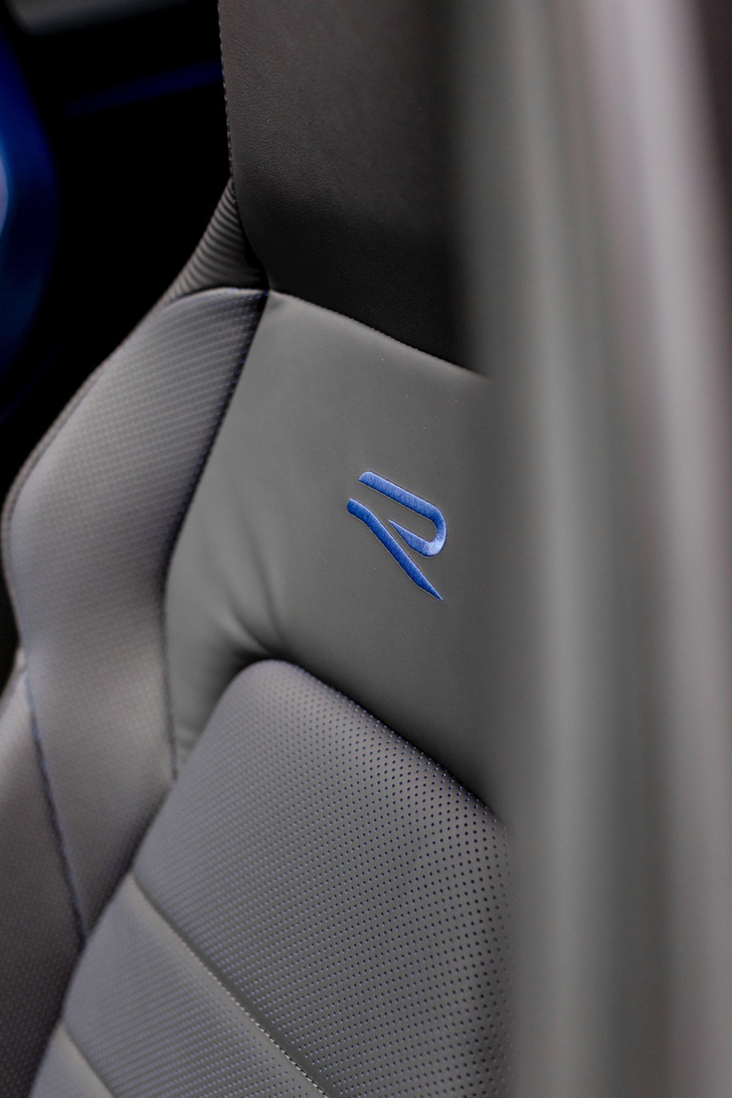 Volkswagen Golf R review: back and better than ever? - Driven Car Guide