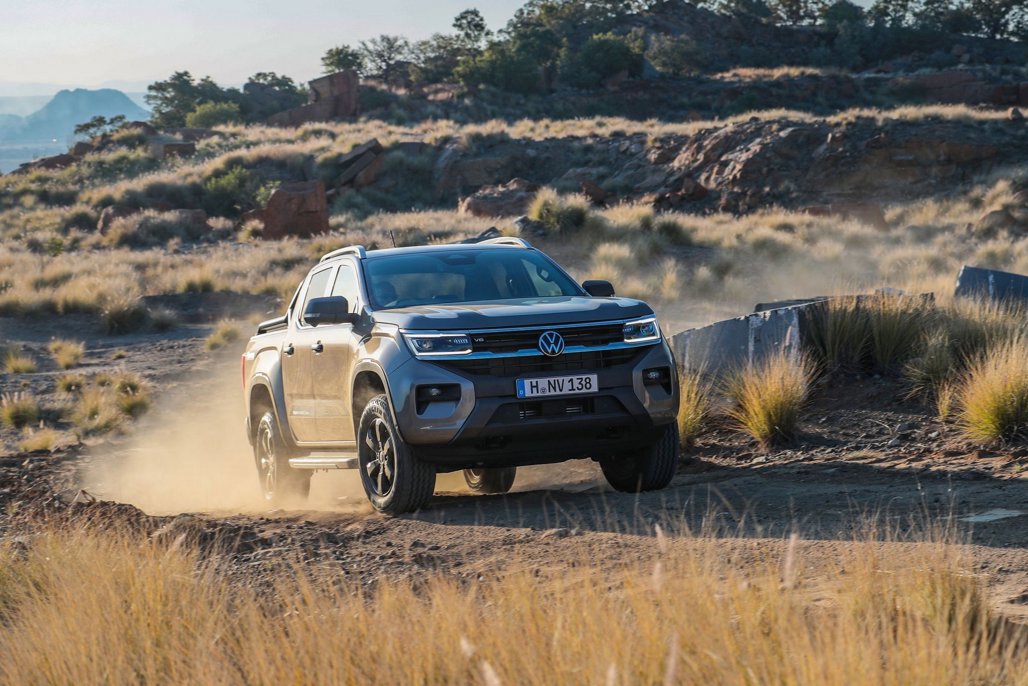 Volkswagen reveals all-new V6-powered Amarok ute - Driven Car Guide