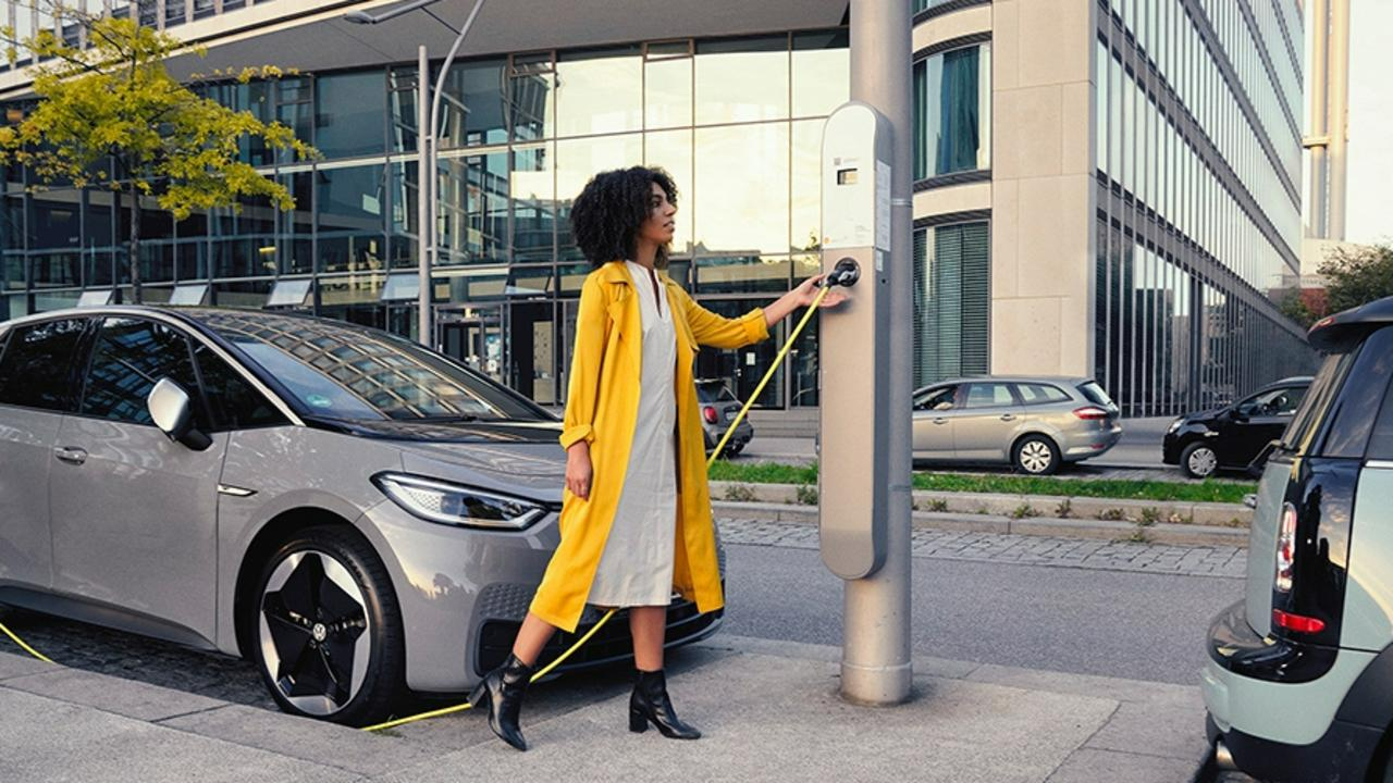 EV chargers to be deployed on power poles in Australia - Driven Car Guide