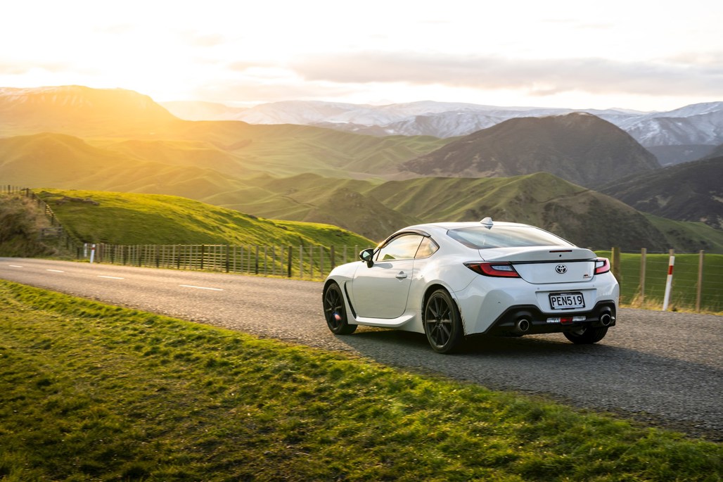 Local pricing and specs for the new Toyota GR86 revealed - Driven Car Guide